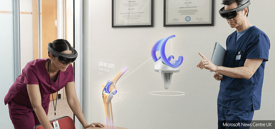 UK surgeons use Microsoft HoloLens to ‘see inside’...