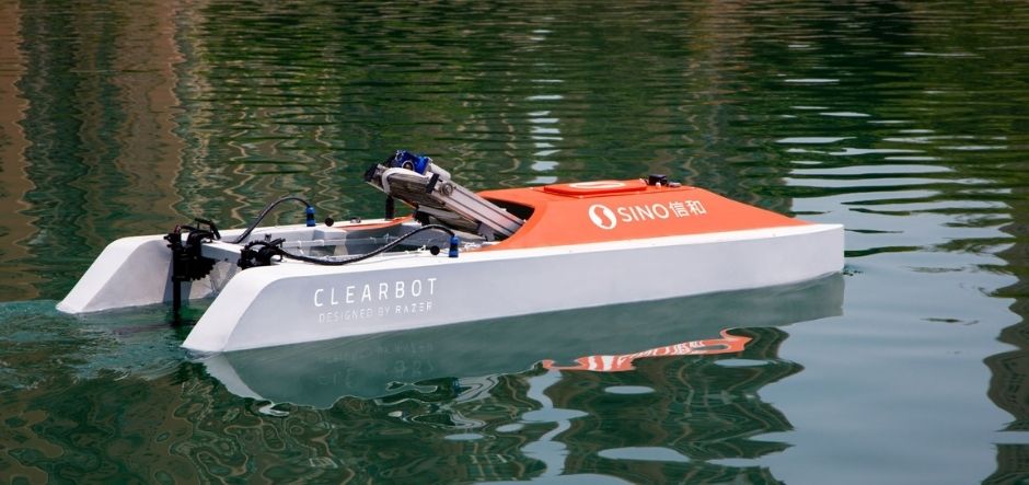 Robot boat uses AI to prevent rubbish floating into the...