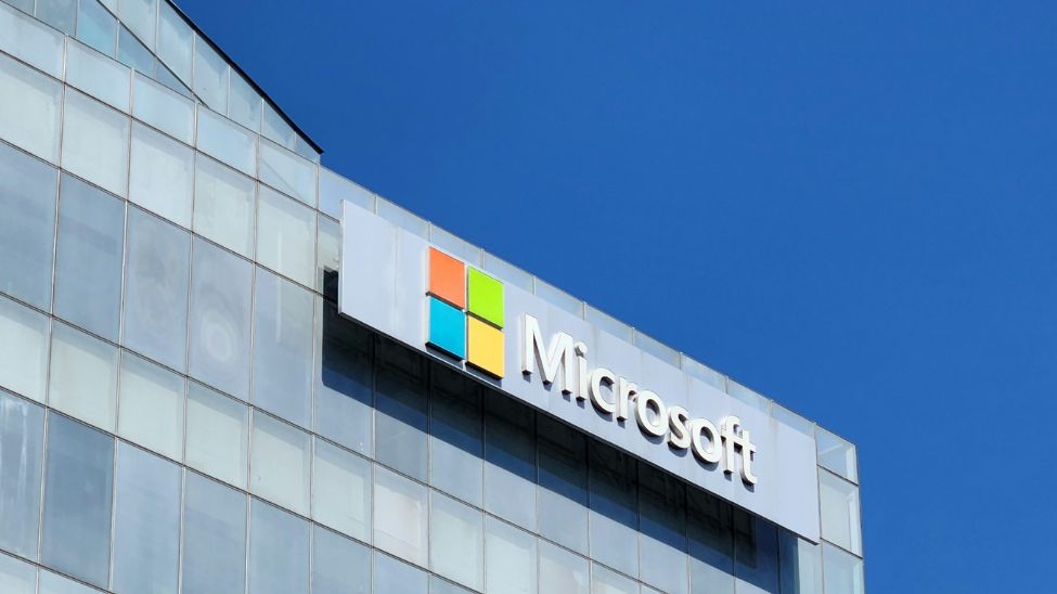 Microsoft and OpenAI continue partnership to “drive the...