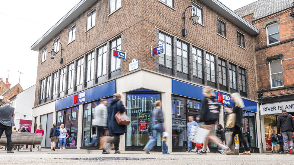 How automated document management supports Metro Bank’s...