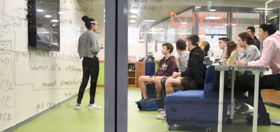 Hisar School and Microsoft Turkey deliver artificial...