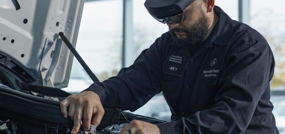 Mercedes-Benz deploys mixed reality maintenance with...